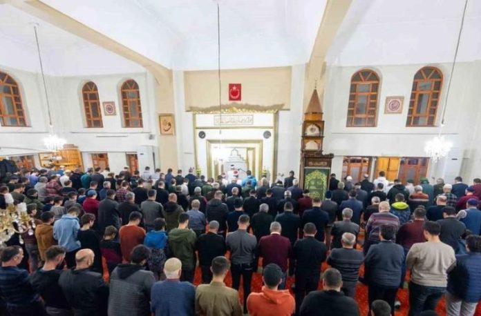 Namaz Çeşitleri - Farz, Vacip, Sünnet ve Nafile Namazlar
